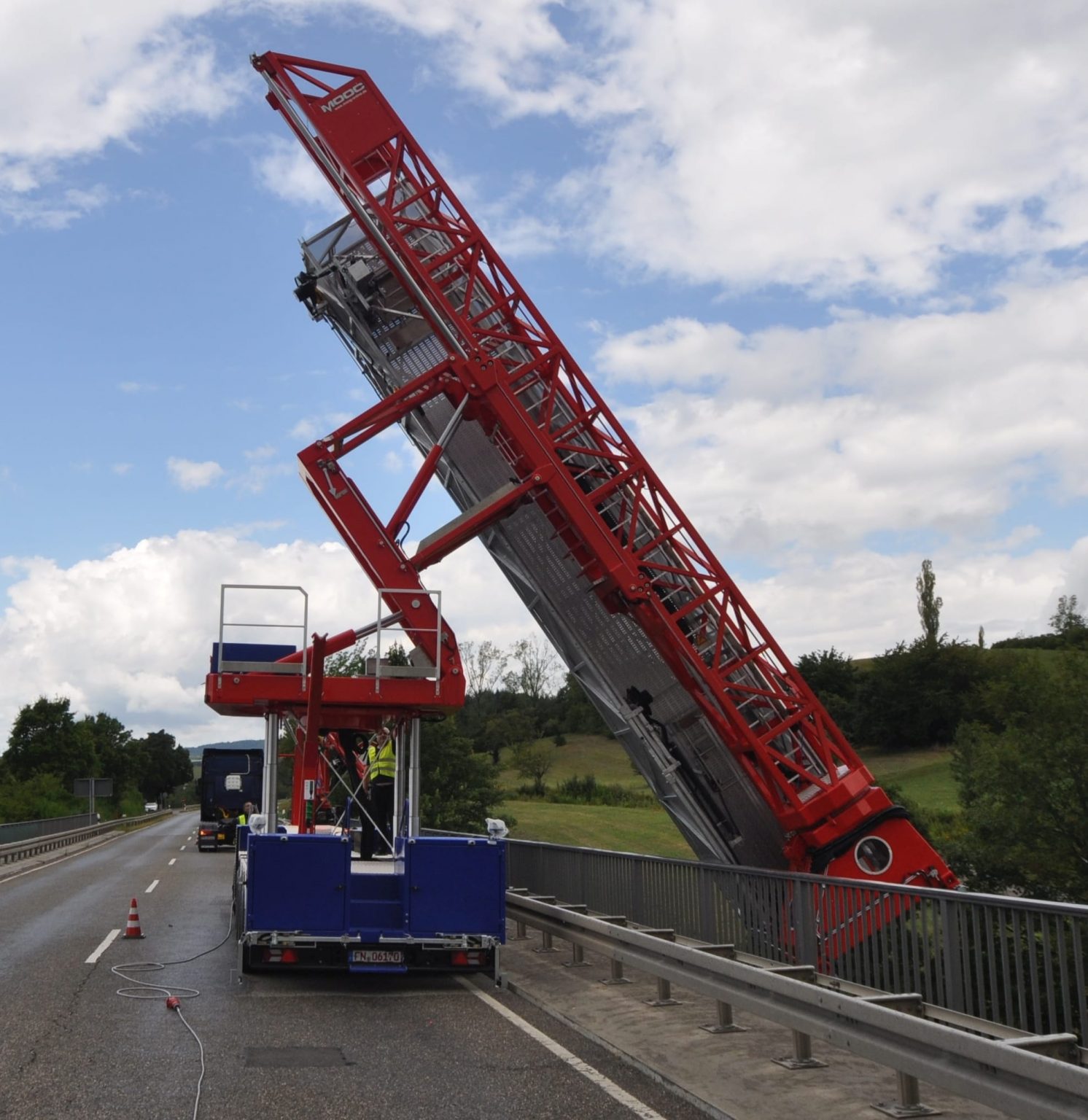 The State of NEW YORK expands its MOOG fleet with another four MBL 1600 ...